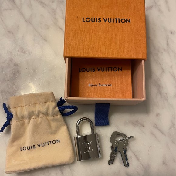 Louis Vuitton | Accessories | Rare Silver Louis Vuitton Lock 2 Keys 35 ...
